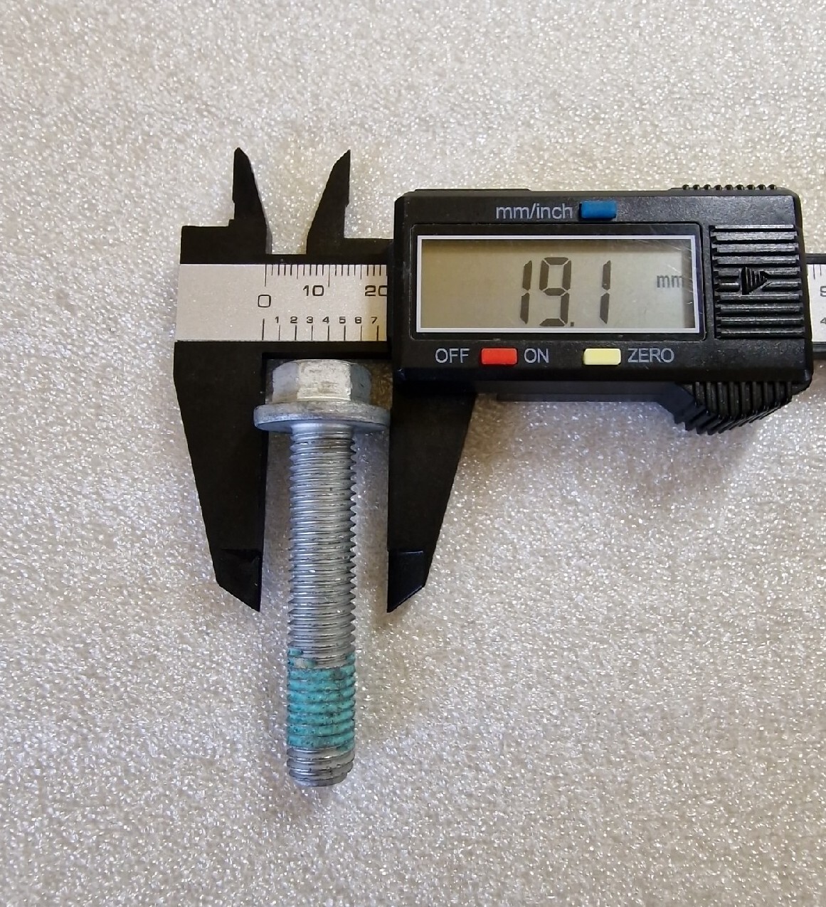 Nissan 0112101Q3A Bolt Replaced by 2236500q0b for sale online | eBay UK