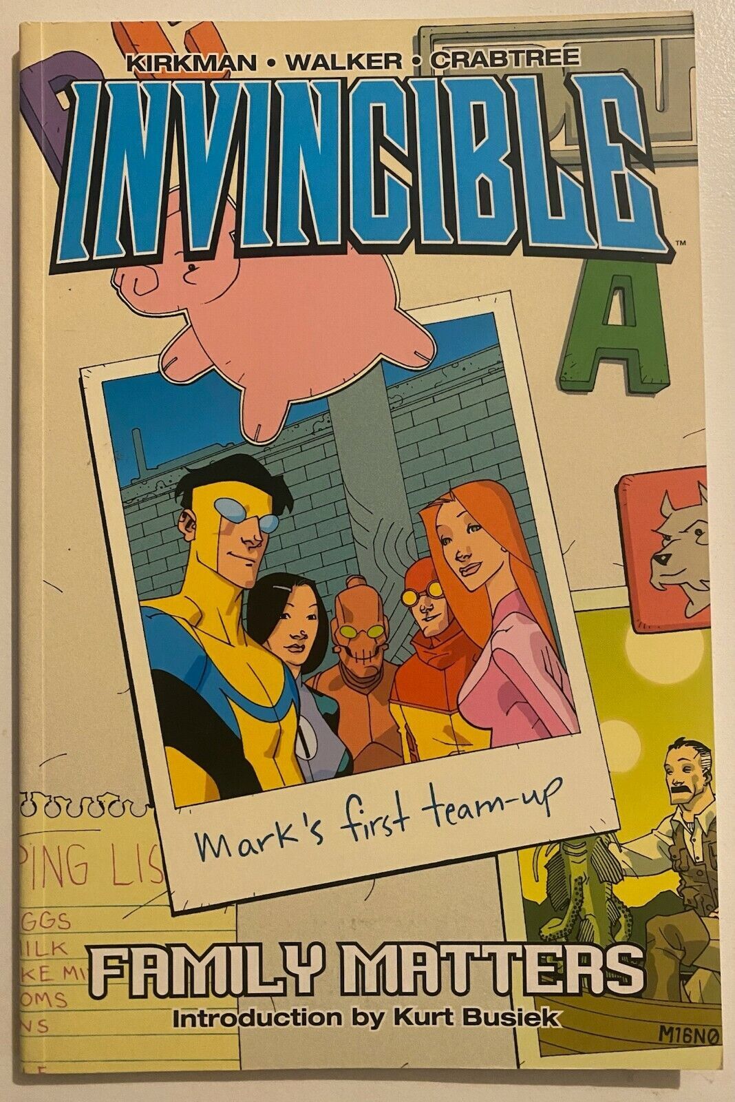 INVINCIBLE TPB 1 Première impression IMAGE Anglais / 8.0 VF+ condition ...