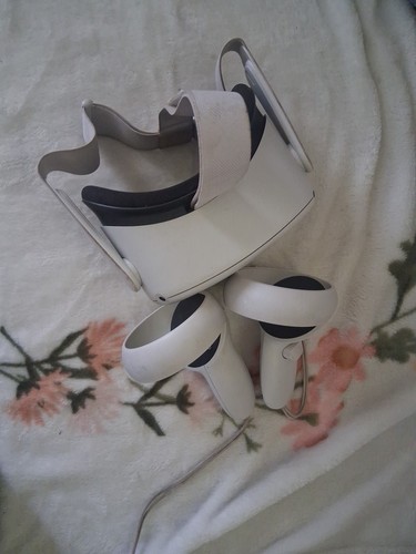 Oculus Quest 3 VR Headset 128GB Pre-owned With Controllers | eBay