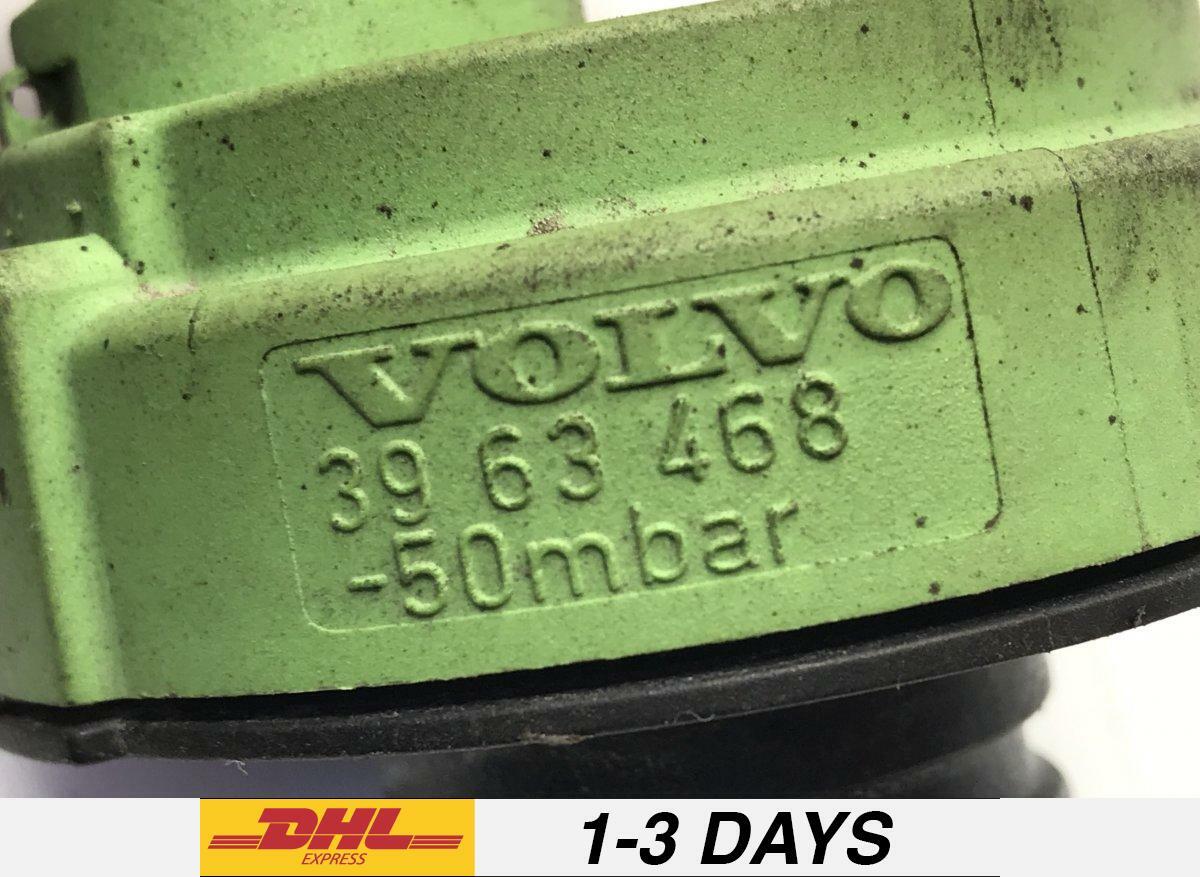 VOLVO FM10 VACUUM SWITCH OEM 20409365 20560843 3963468 22996281 ...