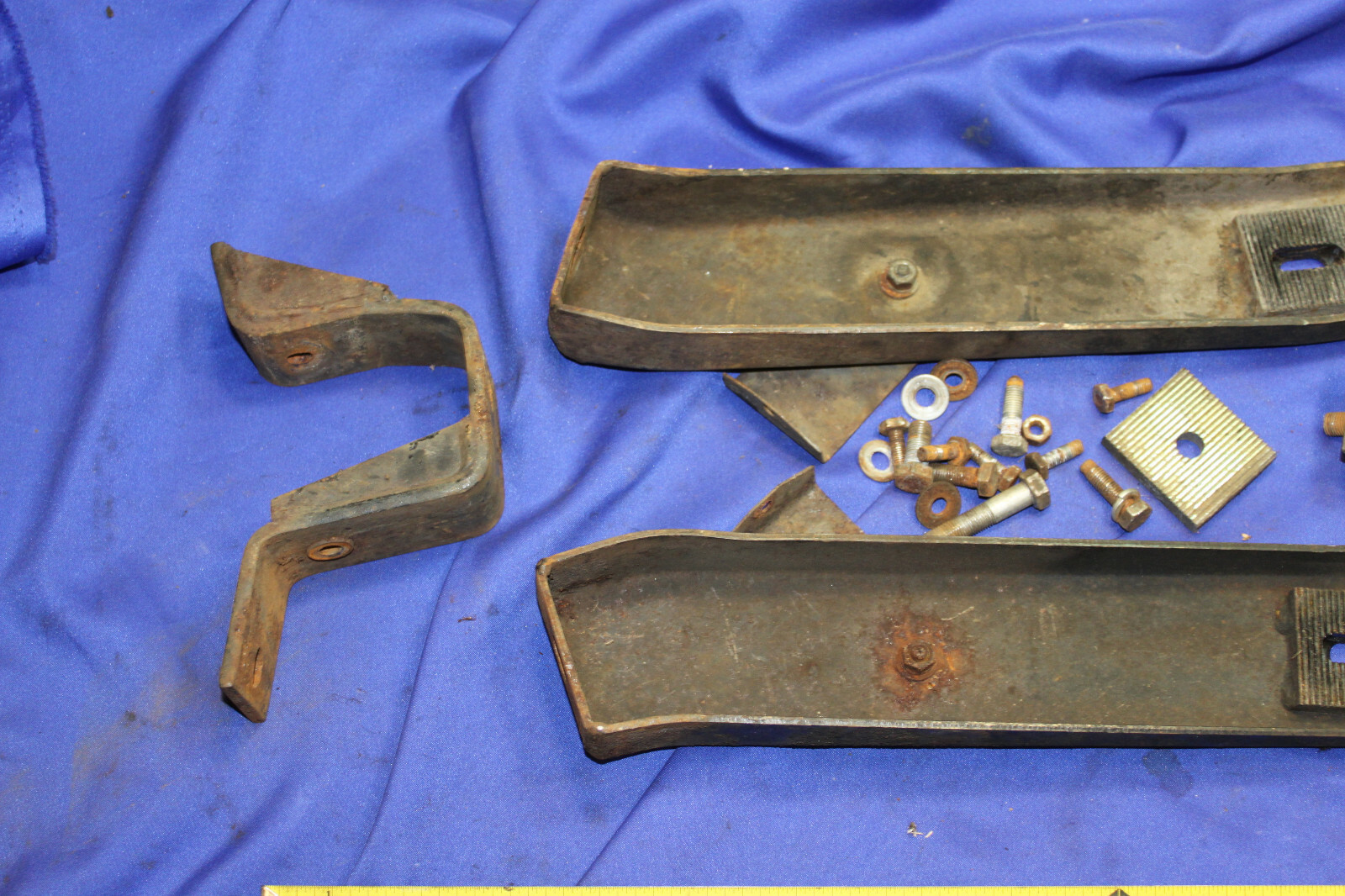 Triumph Spitfire 71-74 Rear Bumper Bracket Assemblies | eBay