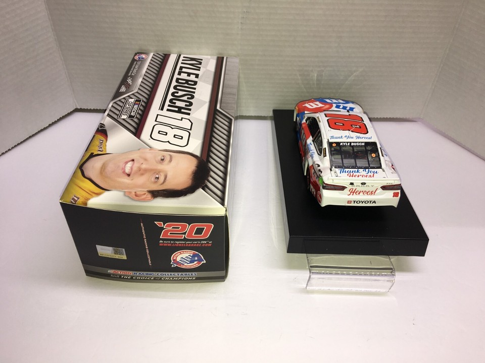 KYLE BUSCH NASCAR DIECAST 2020 CAMRY #18 M&MS THANK YOU HEROS 1/24 ...