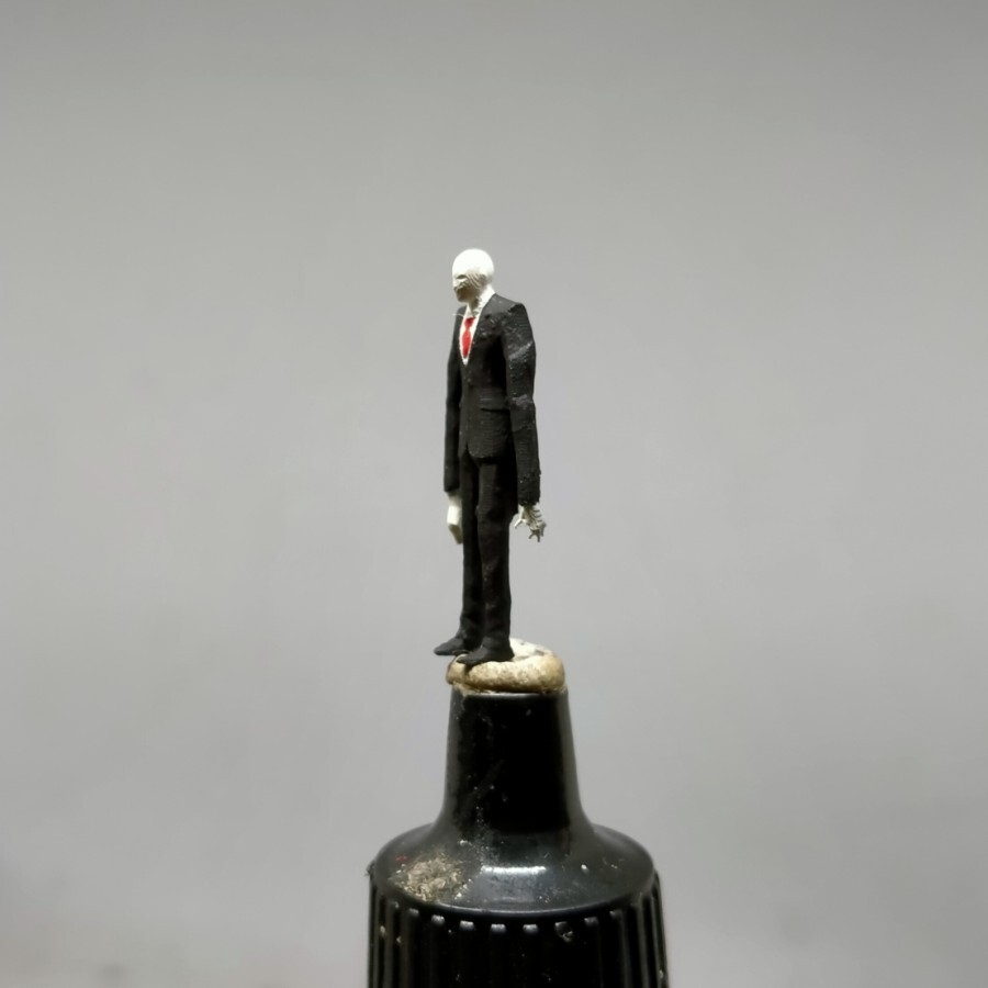 Slender Man Halloween HO 1:87 miniature figure not preiser | eBay