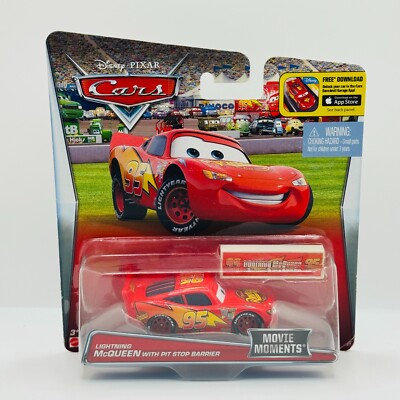 Disney Pixar Cars MOVIE MOMENTS LIGHTNING MCQUEEN WITH PIT STOP BARRIER ...