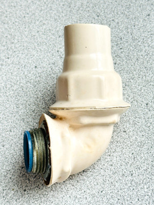 NEW THOMAS & BETTS ST190-W OCAL 90° PVC COATED LIQUIDTIGHT CONDUIT ...