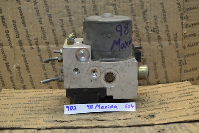 1997 1998 Nissan Maxima ABS Pump Control OEM 476000L700 Module 604-9D2 ...