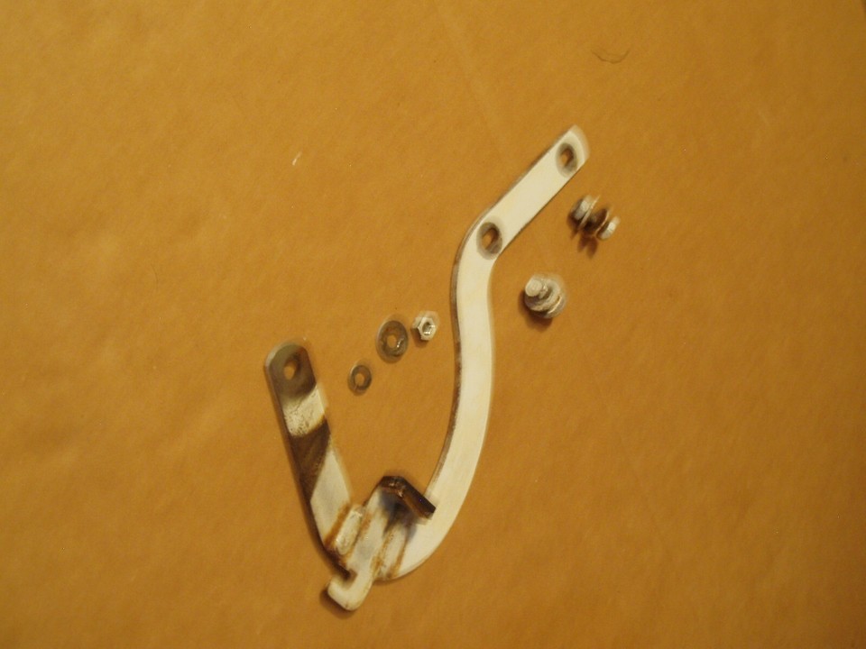 MAZDA rx2 *FACTORY REAR TRUNK HINGE BRACKET *left-side* coupe 1971-1974 ...