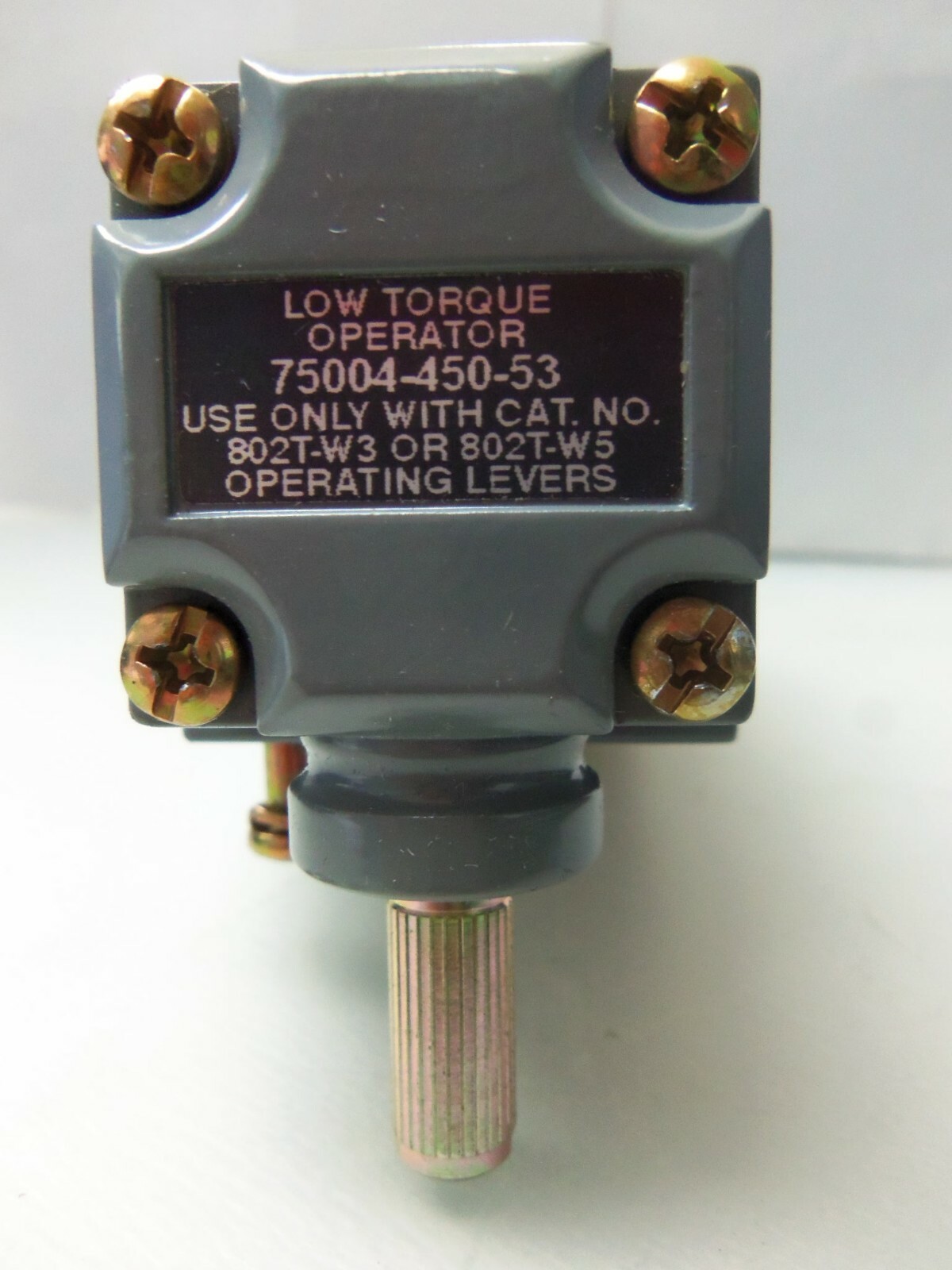 New Allen Bradley 802T-ALP Oil Tight Side Rotary Limit Switch Series J ...