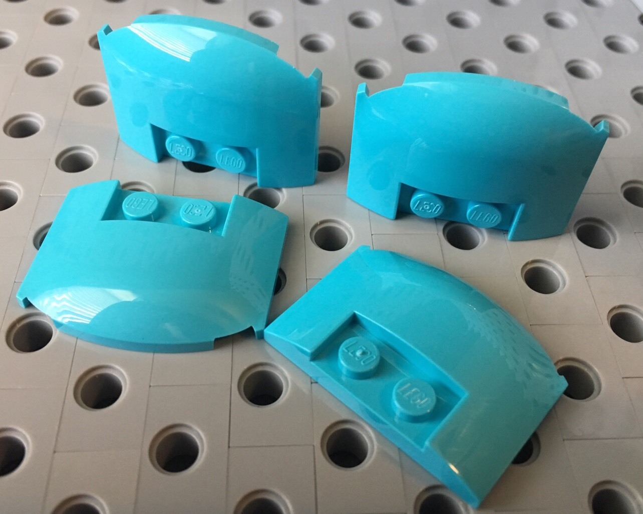 Lego 93604 Medium Azure Blue Wedge 3x4x2/4 Triple Curved Plate New Lot ...