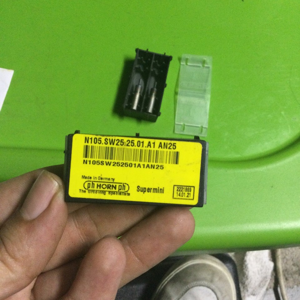 PH Horn 105 Style Broach Insert Qty.2 Carbide N105.SW25.25.01.A1 AN25 ...