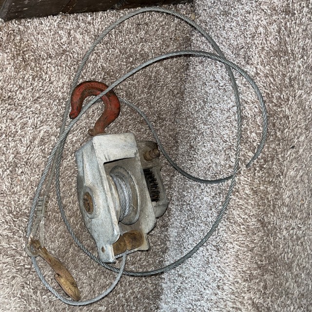 Vintage Wood Handled PEC Pt-391 Hand Winch Hoist Cable & 2 Crosby ...