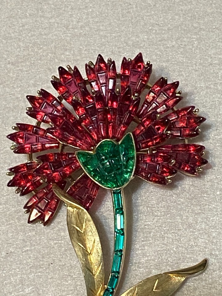 Trifari Alfred Philippe Carnation Brooch Invisible Set Waffle Stone Red ...
