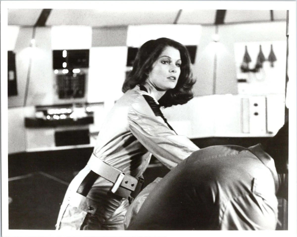 Lois Chiles Moonraker