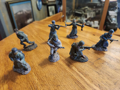 7x Military Miniature TSSD WWII German painted soldiers 2.5" figures 1: ...