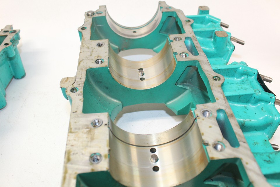 USED KAWASAKI JET SKI 900 ZXI ENGINE CRANKSHAFT CASES TOP AND BOTTOM | eBay