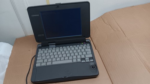 Vintage Retro Compaq Contura AERO 4/25 Laptop Intel 486 CPU 8" LCD 2830 ...