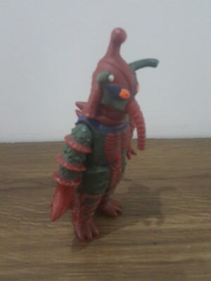 Bandai Ultra Monster Series #19: Alien Hipporito Vinyl Figure | eBay ...