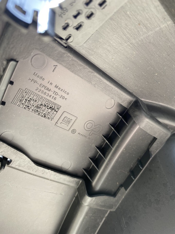 Genuine GM OEM 2020 GMC Yukon Rear Bumper Cover Unpainted 84560929 | eBay