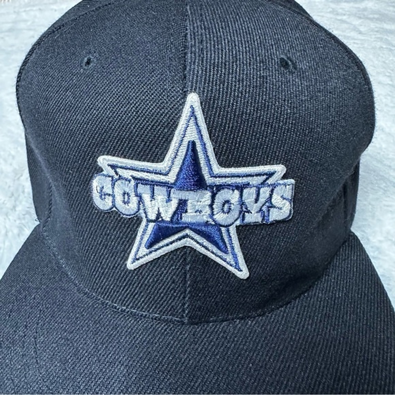 Dallas Cowboys NFL Star Logo Embroidered Snapback Cap… - Gem