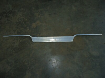 1967 CHEVROLET IMPALA 4-DOOR / CAPRICE REAR TRUNK MOLDING TRIM 67 | eBay