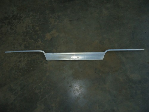 1967 CHEVROLET IMPALA 4-DOOR / CAPRICE REAR TRUNK MOLDING TRIM 67 | eBay