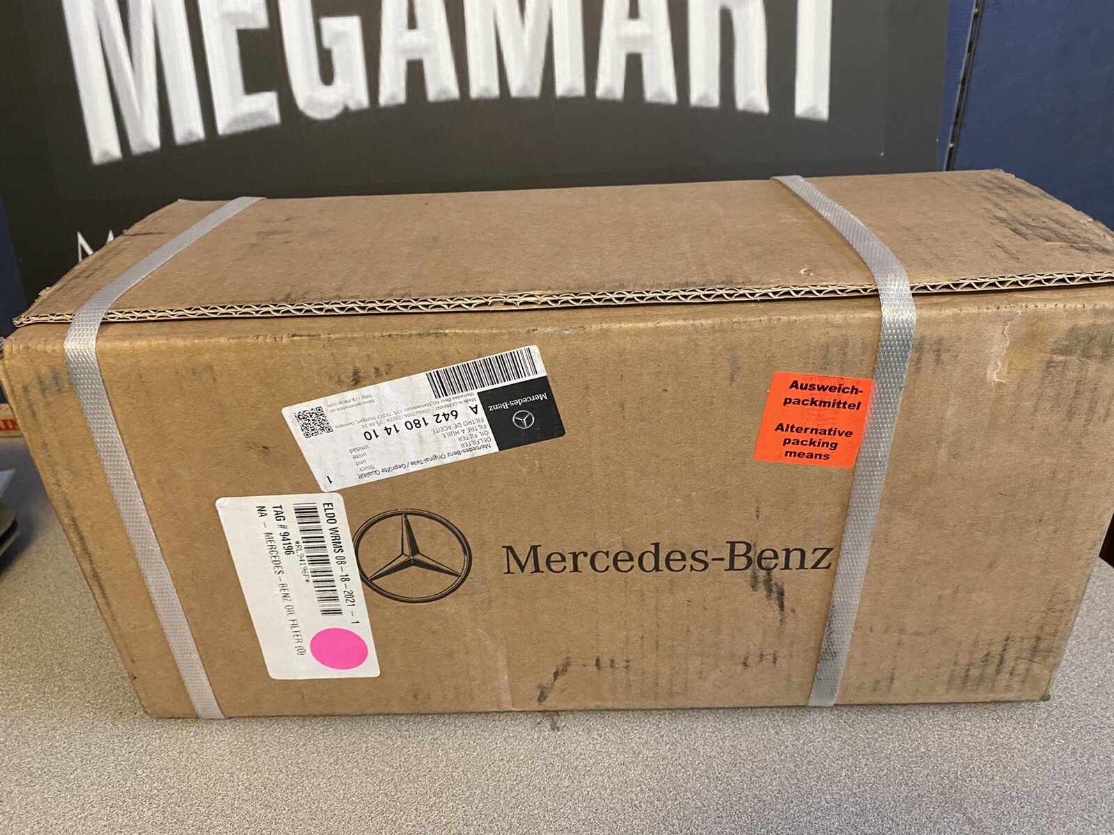 NEW OEM MERCEDES -BENZ Engine Oil Filter Housing Mercedes-Benz (642-180 ...