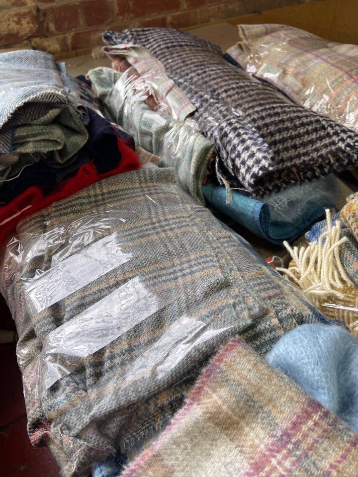 100% Wool Tweed Fabric Bundle. 1.8 kilos. Cushions, Crafts Etc. Woven ...