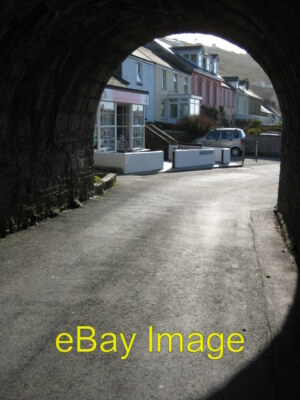 Photo 6x4 Under the Portreath Incline Houses on Glenfeadon Terrace ...