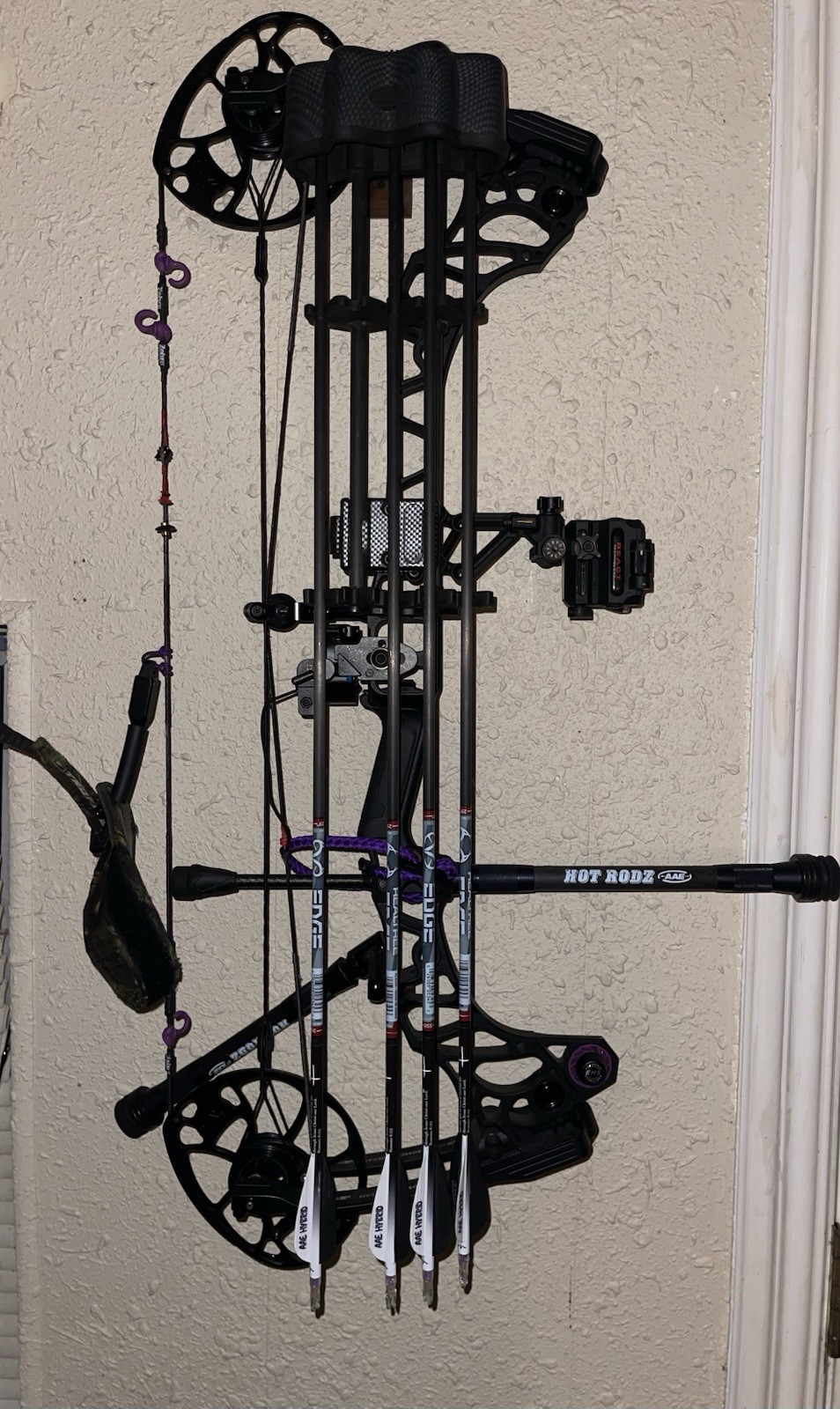 MATHEWS BOWS Vertix RH 70 Ibs 29 Inch Draw Right Hand (Black) | eBay