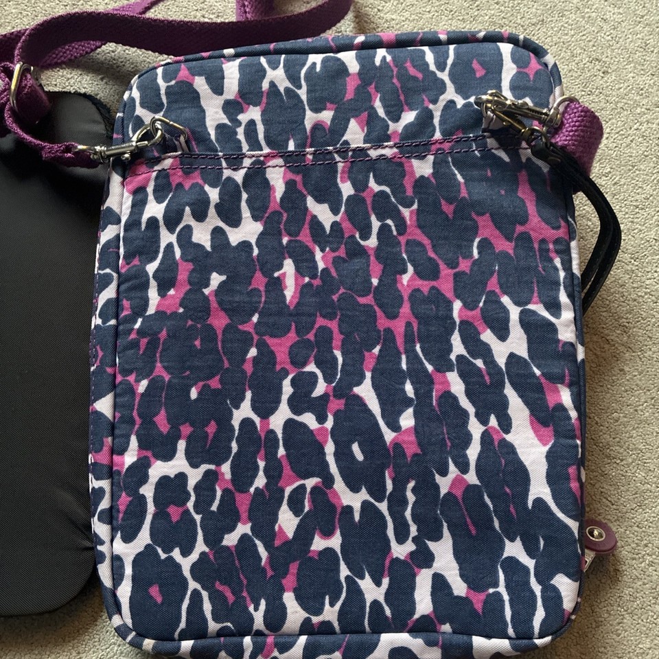 Kipling Carry 10”x7” iPad Storage Bag/Case with Handle & Monkey | eBay UK