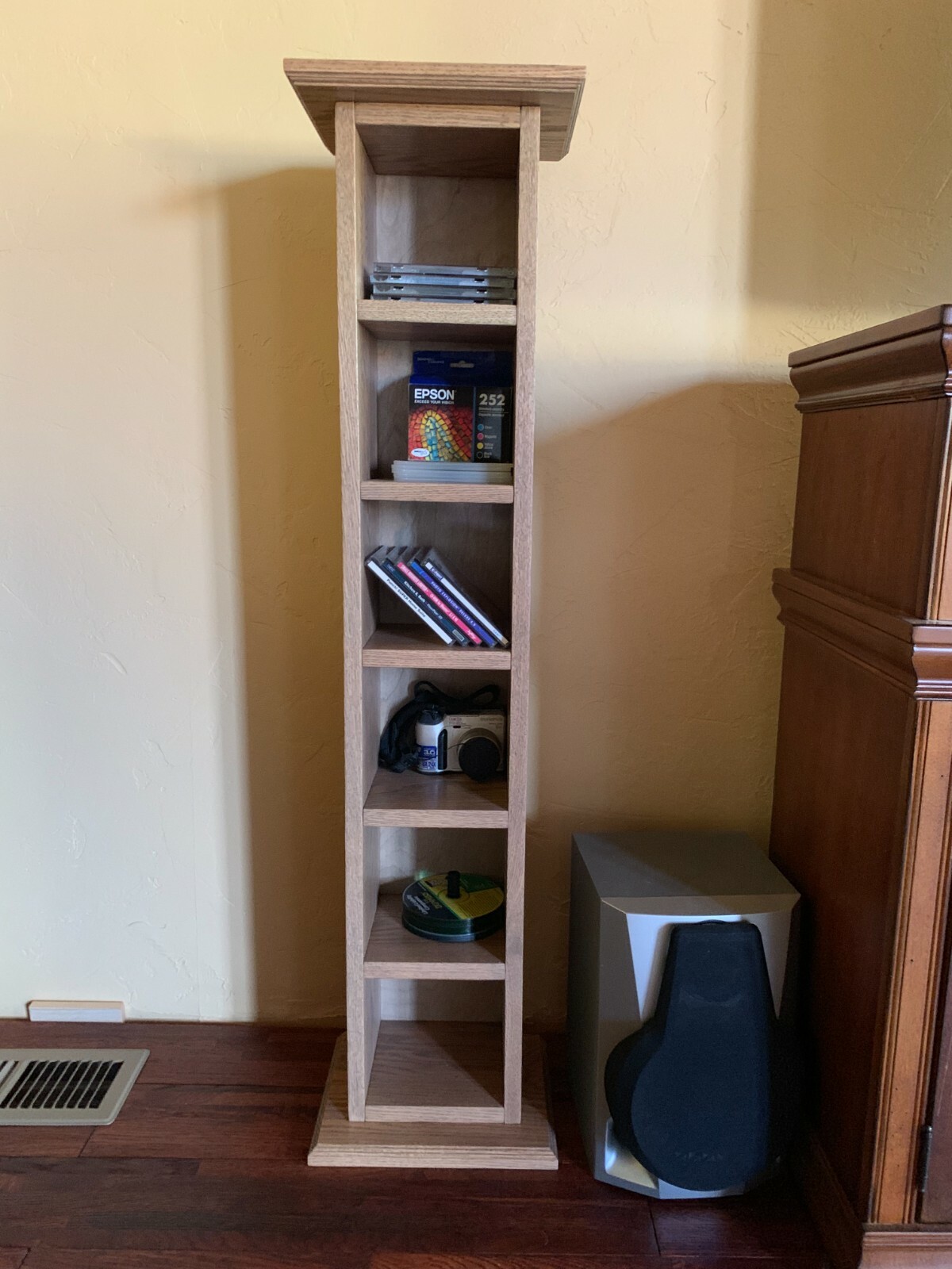 Office Storage, Cd Tower Storage Furniture , Cd Rack Video Game Storage ...