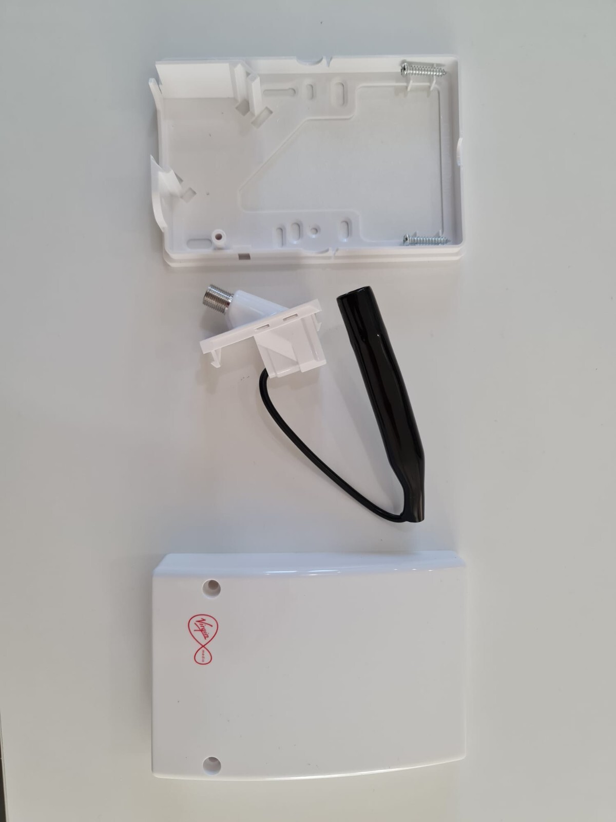 *NEW* Virgin Media internal white Wall Socket + Isolator for TV or ...
