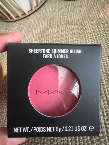 MAC Sheertone Shimmer Powder Blush DOLLYMIX NEW | eBay