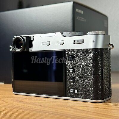 Fujifilm X100VI 40.2 Megapixel Digital Camera Silver Argent Fujifilm X100VI 40.2 Megapixel Digital Camera Silver Argent
