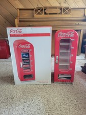 Coca Cola Retro 10 Can Vending Machine Style Refrigerator by Koolatron ...