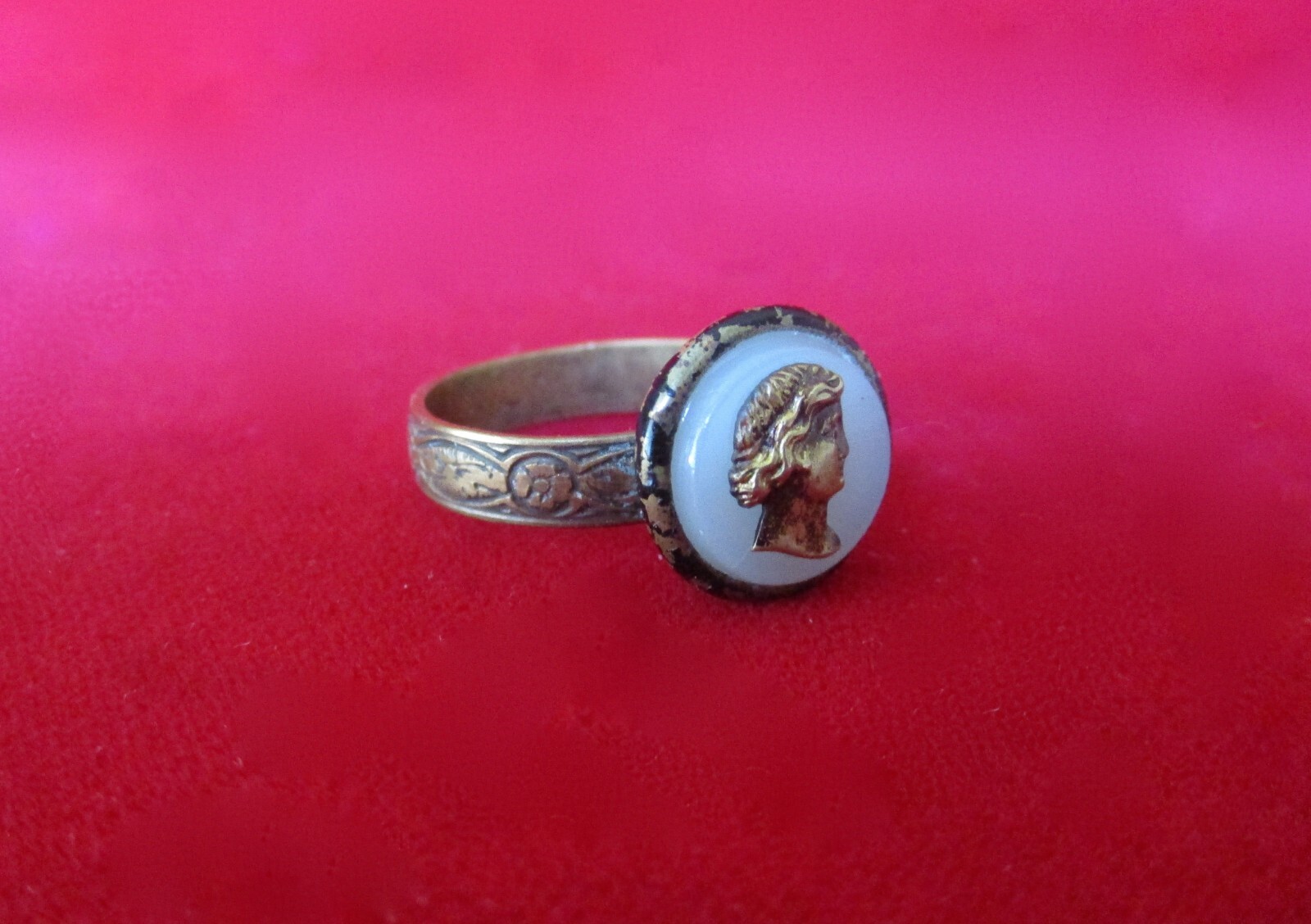 Antique Adjustable Brass Ring/Boho/Shabby Chic - Gem