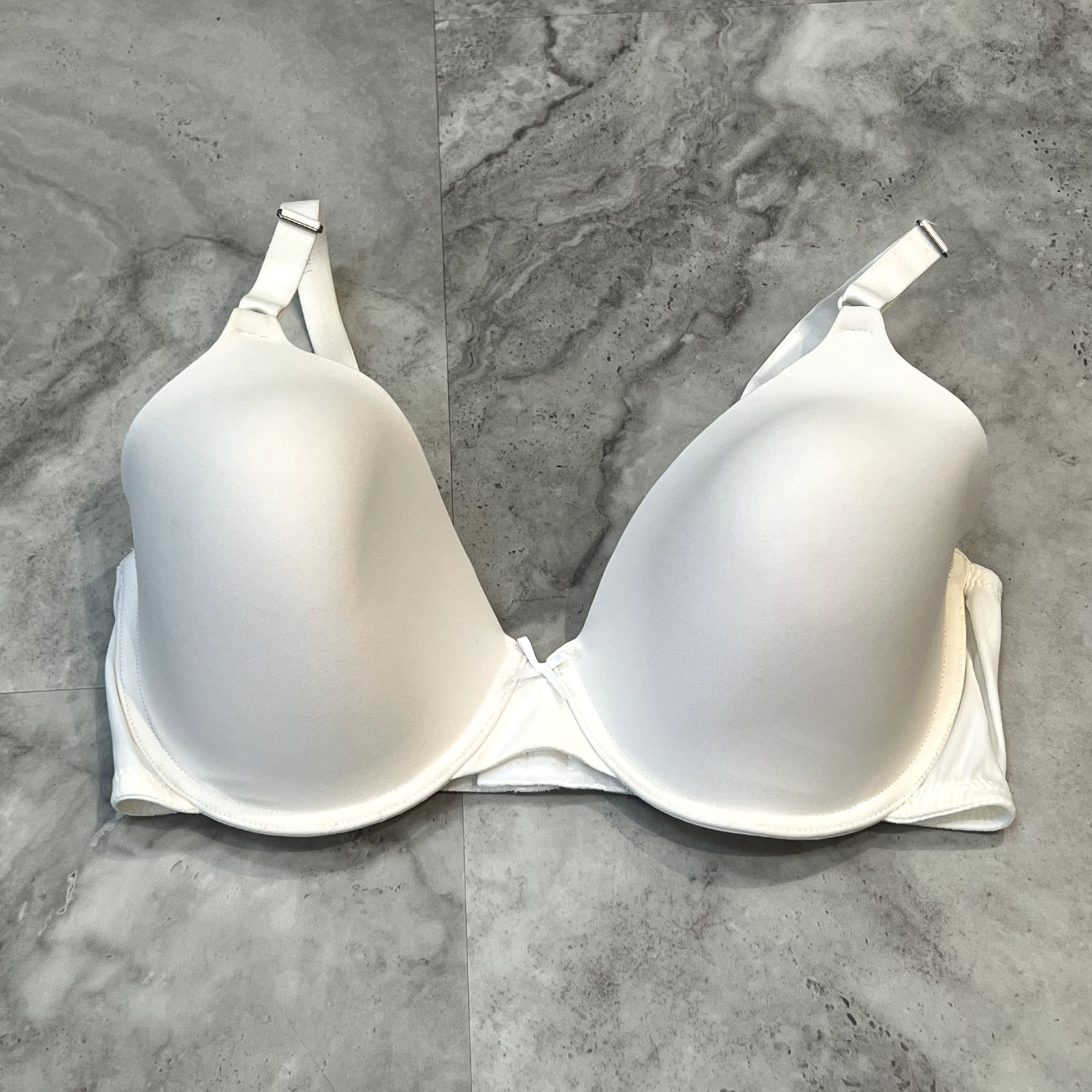 Maidenform One Fab Fit Demi White Bra 0795XJ Size 38 … - Gem