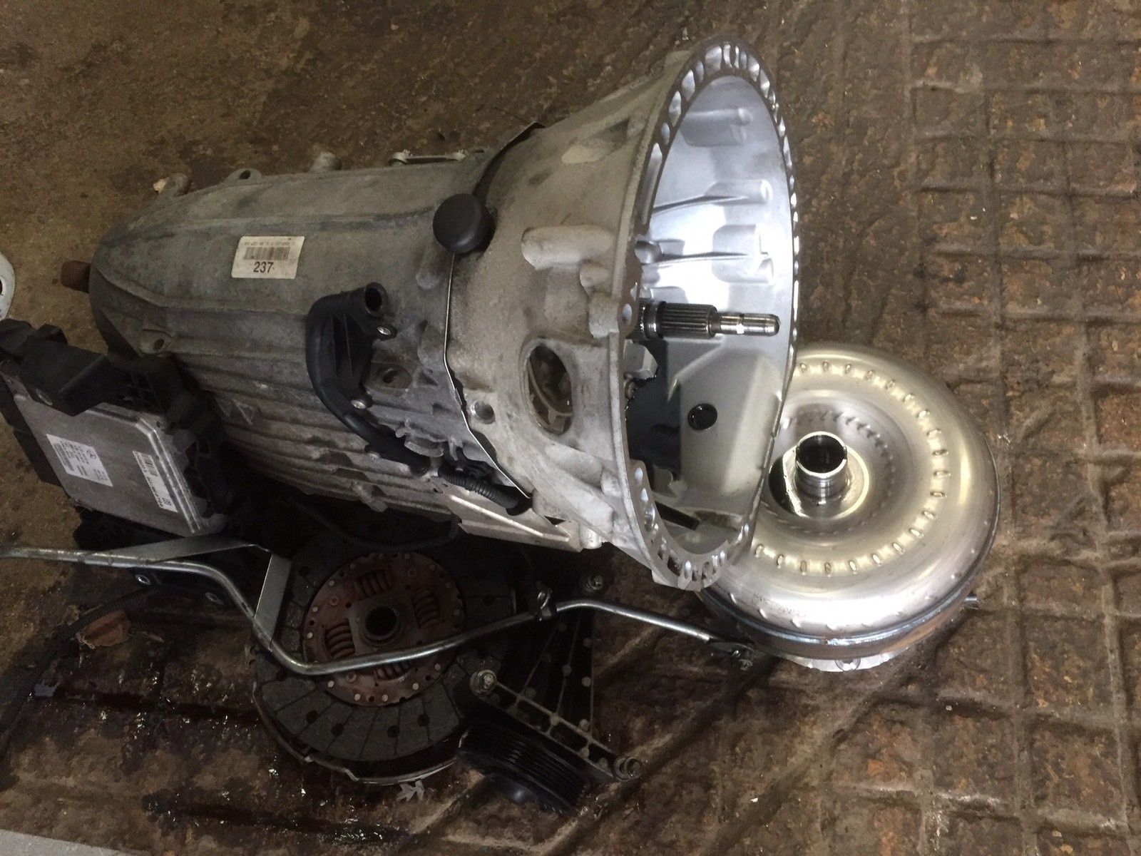 Mercedes Sprinter 2014 Automatic Gearbox With Flywheel And Torque ...