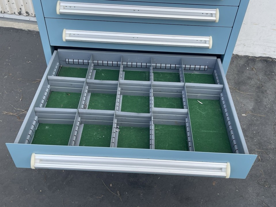 Nice Stanley Vidmar 8-Drawer Tool Box Storage Cabinet 30"Wx21-1/2"D x ...