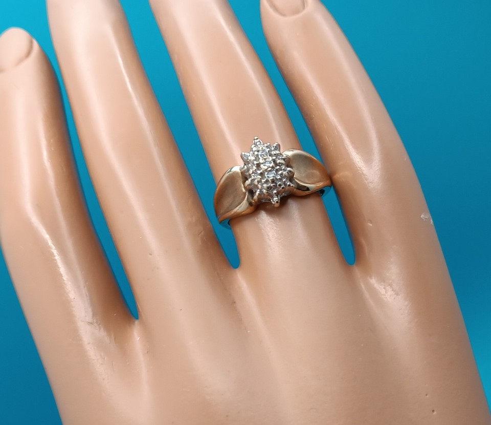 10 K Gold Cocktail Ring in Kay Jewelers Box Cut Band Tiny Diamonds Size ...