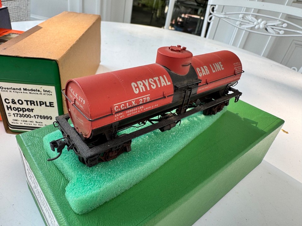 HO scale OMI ACF Single Dome Insulated , Low Pressure tank car, painted ...