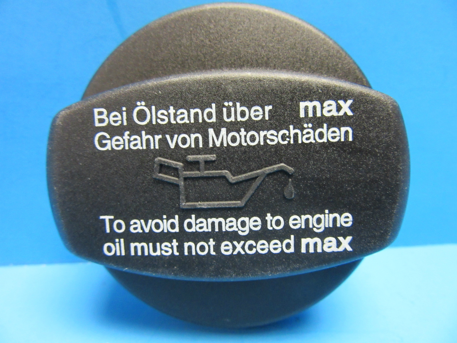 Engine Oil Filler Cap Replace Mercedes OEM # 1110180302 Made in Germany ...