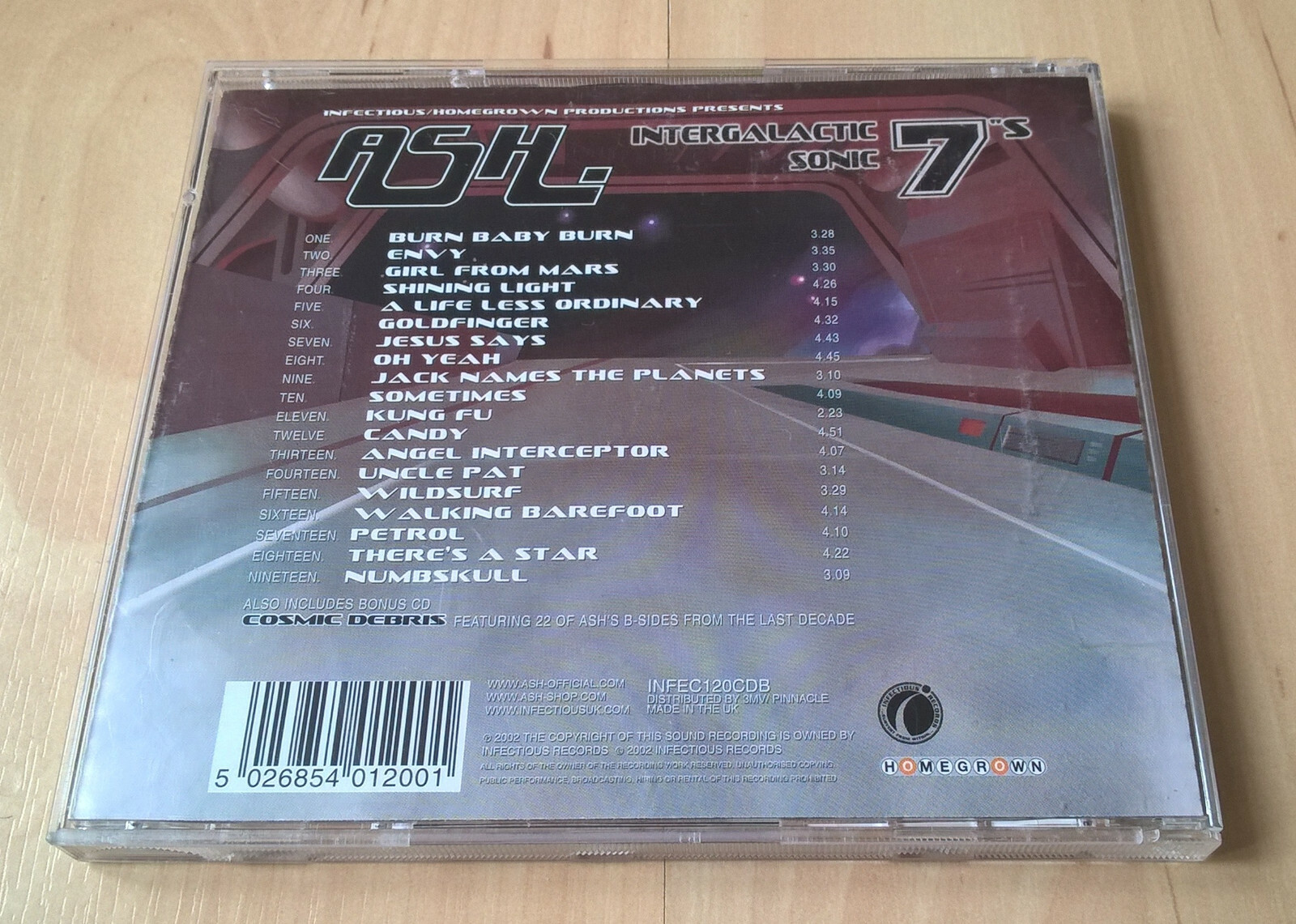 ASH - INTERGALACTIC SONIC 7"S (+ COSMIC DEBRIS CD) - 2CD (EX. cond ...