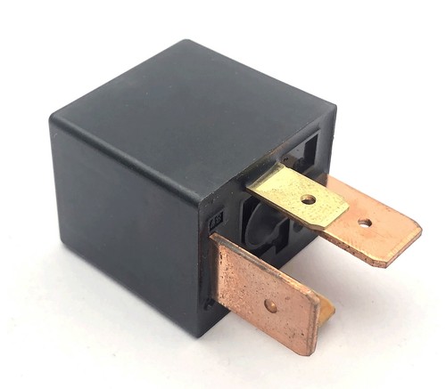 1PC NAiS CB1aH-R-12V CB1aH-TR-12V 572-Mazda 4-Blade Black Headlight ...