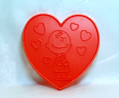 Hallmark Vtg Peanuts Cookie Cutter - Charlie Brown Heart Valentine's ...