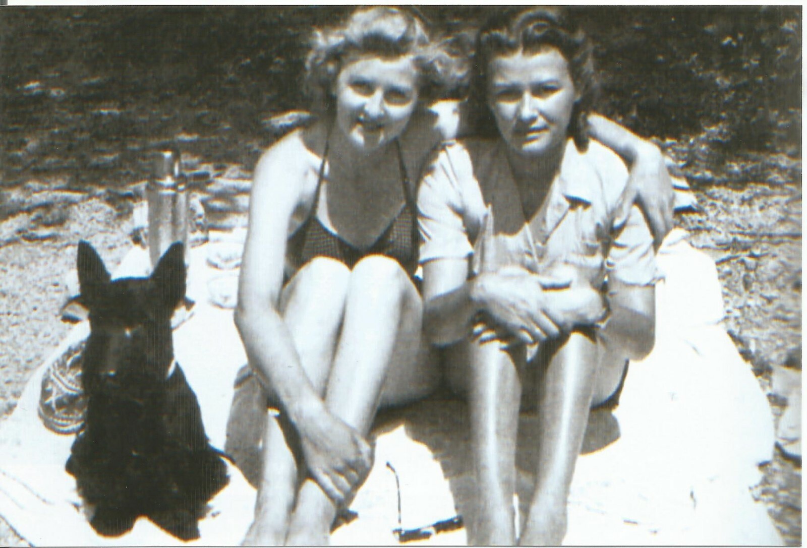 German Photos (( 5 Pack )) -- Eva Braun & Sister | eBay