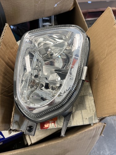 Volvo A9068200956 Fog Light Driving Lamp Front RH. NOS. A3 | eBay
