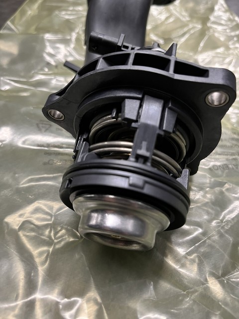 Genuine Mercedes-Benz Engine Coolant Thermostat 2782000815 for sale ...