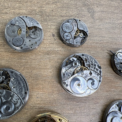 LOT OF 20 VARIOUS SIZE ELGIN POCKET WATCH MOVEMENTS FOR PARTS (some ...