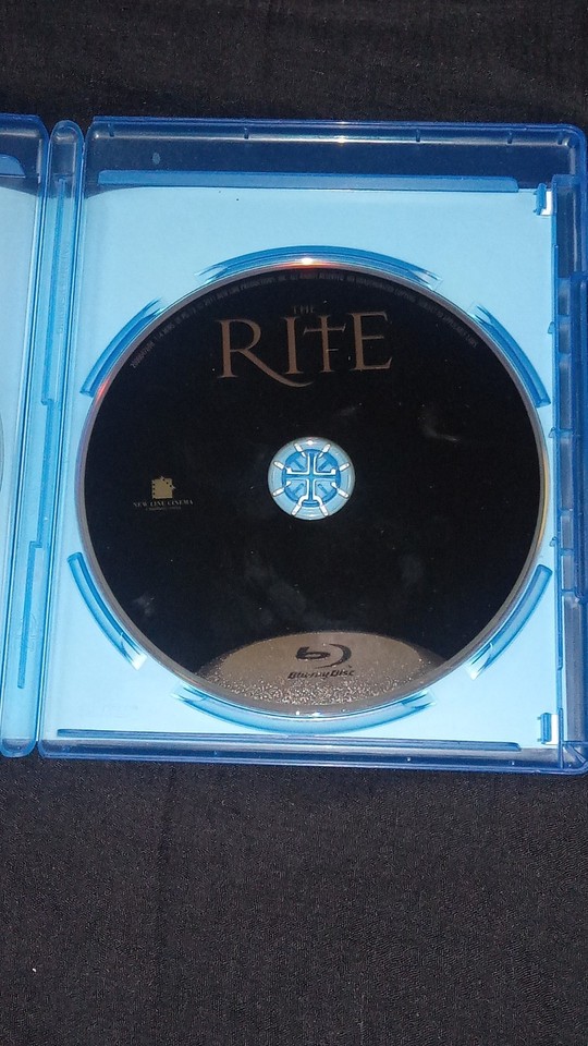 The Rite (Blu-ray, 2011) Anthony Hopkins 794043144769| eBay